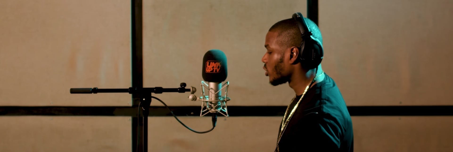 Remtrex Smashes Behind Barz Freestyle Grm Daily