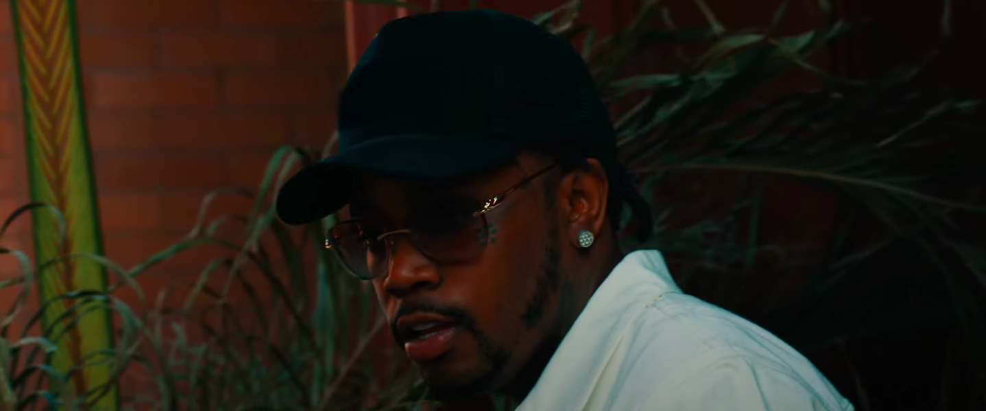 Fivio Foreign unveils the visuals for his cold new offering "Issa Vibe ...