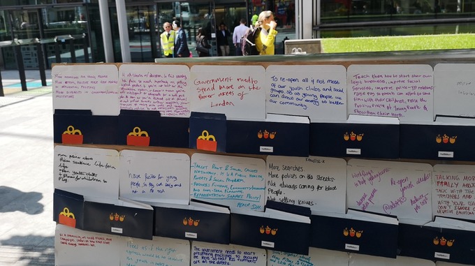 '#KnifeFree Chicken Boxes' Returned To Home Office With Handwritten ...