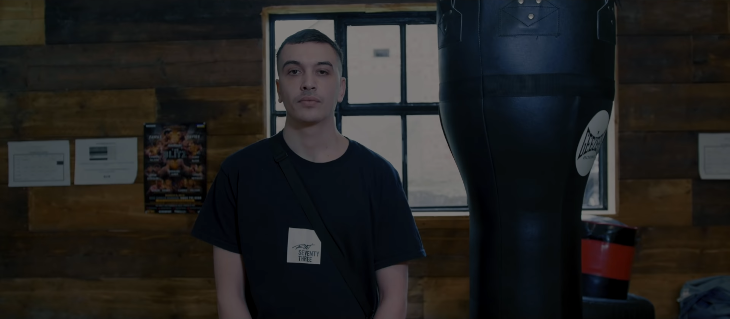 Manik MC lays down smooth Warm Up Session for SBTV - GRM Daily