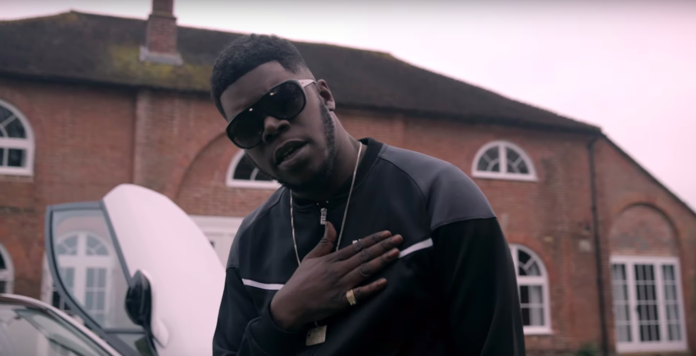 Premiere: Carns Hill & S Loud call up the "Receptionist" in brand-new ...