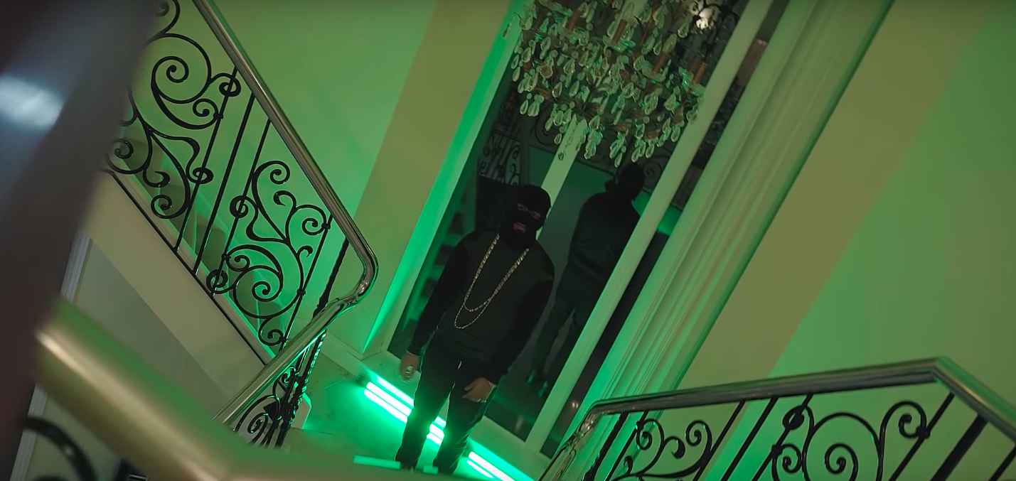 Riz 1ne supplies cold new drop "Trapstar" - GRM Daily