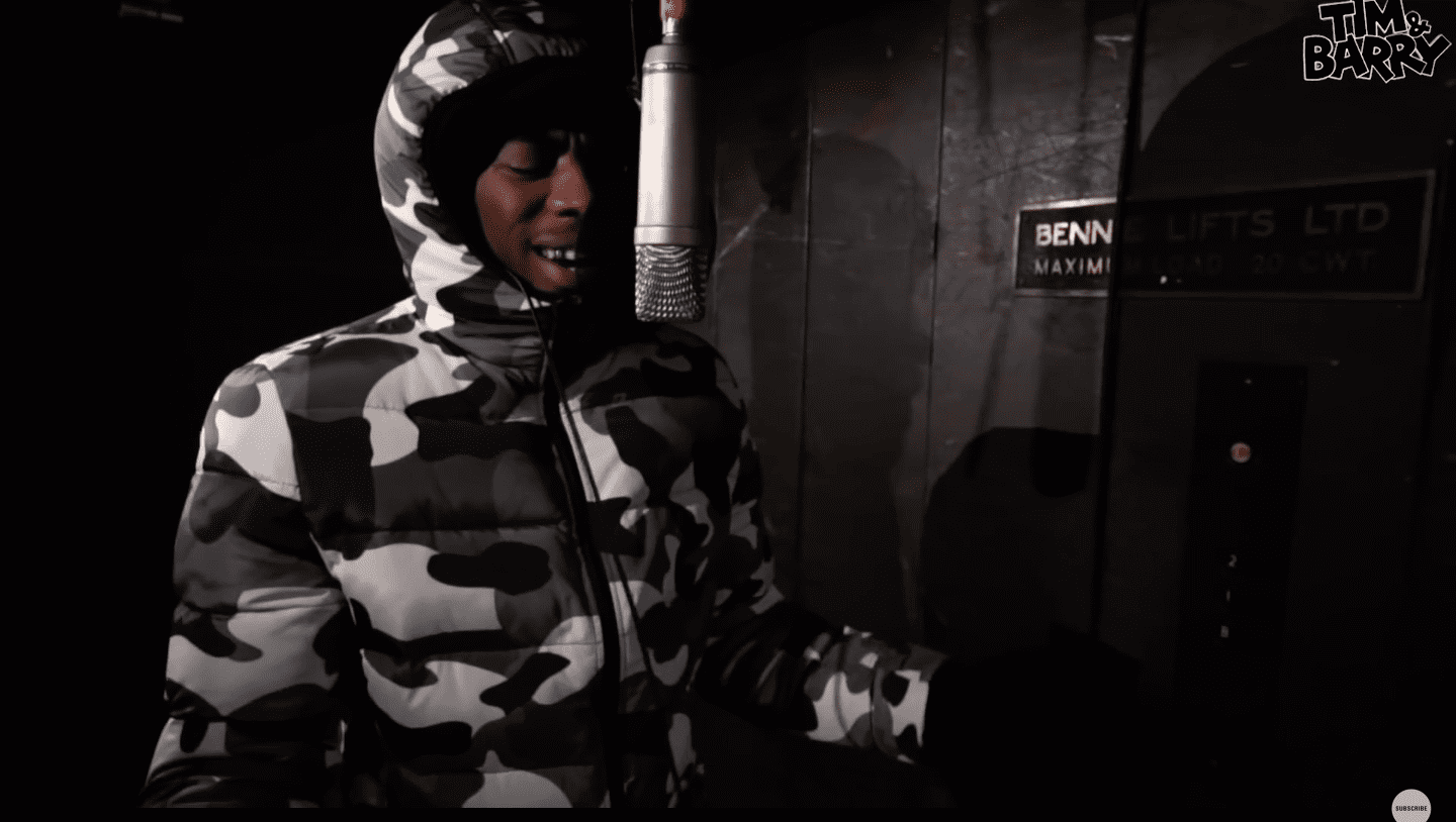 (12 World) Sav12 appears on 'The Lift' for a freestyle - GRM Daily
