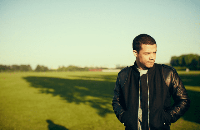 Raleigh Ritchie performs "Bloodsport" live for Vevo dscvr - GRM Daily