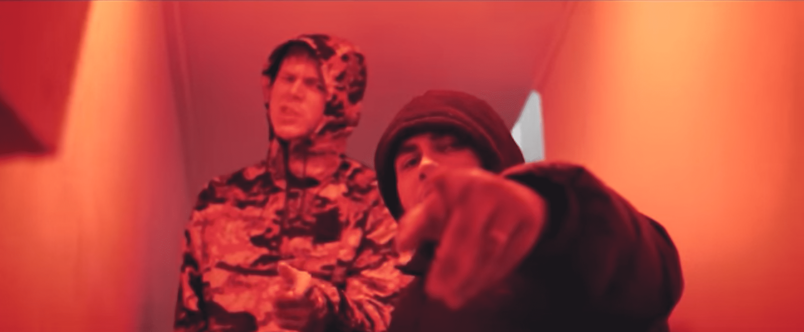 Watch Kamakaze, Izzie Gibbs, Big Zuu & KDOT jump on the "Pull Ups ...