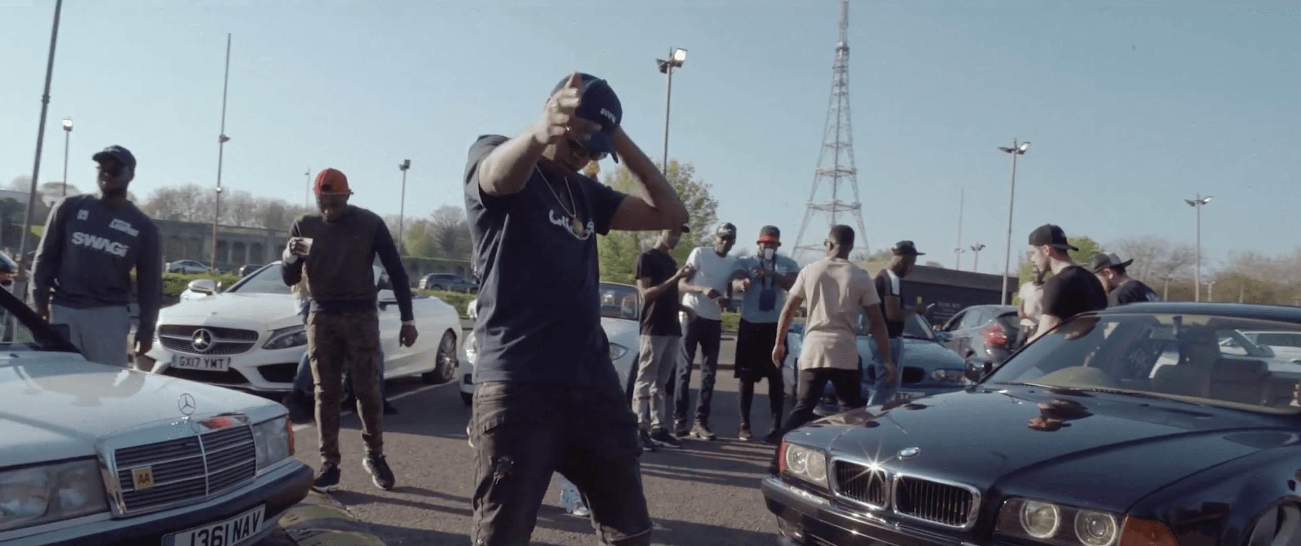 PREMIERE: Renz brings the vibes on "Ya Dun Know" - GRM Daily