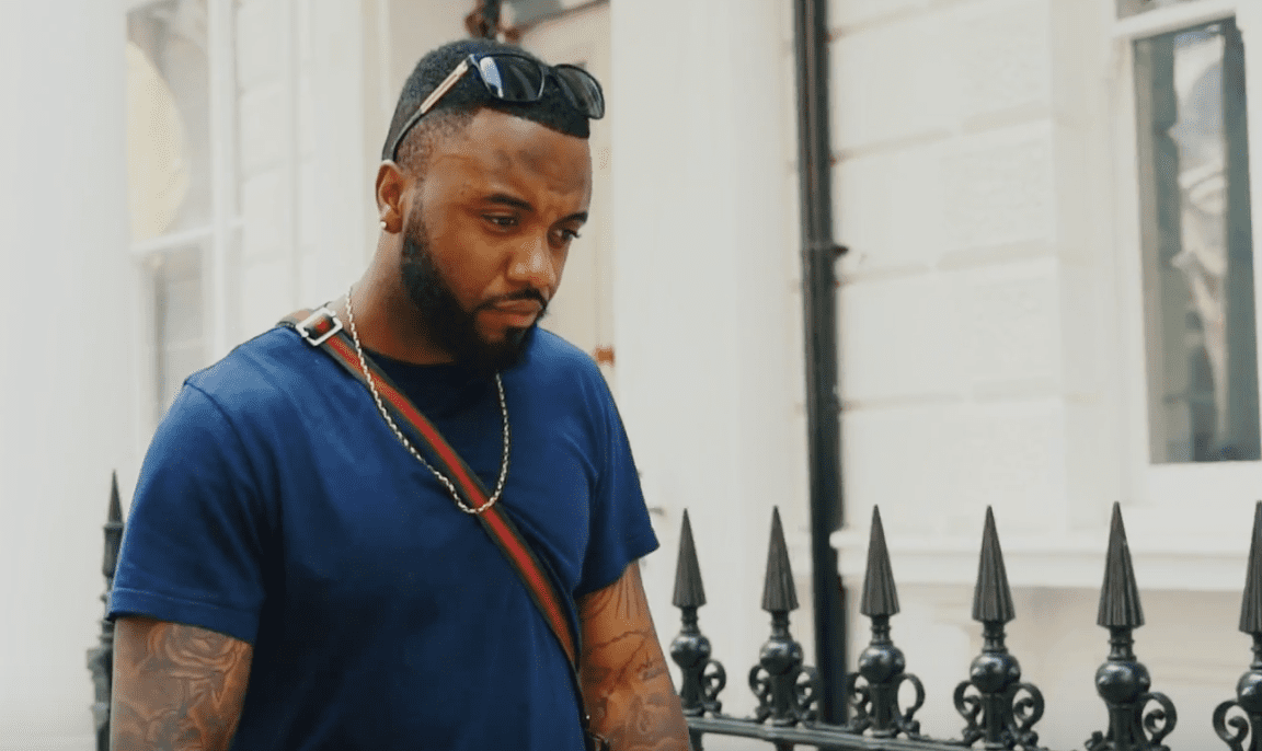 PREMIERE: KIZZLE UNLEASHES NEW VIDEO "LIKE ME" #GRENFELLTOWER - GRM Daily