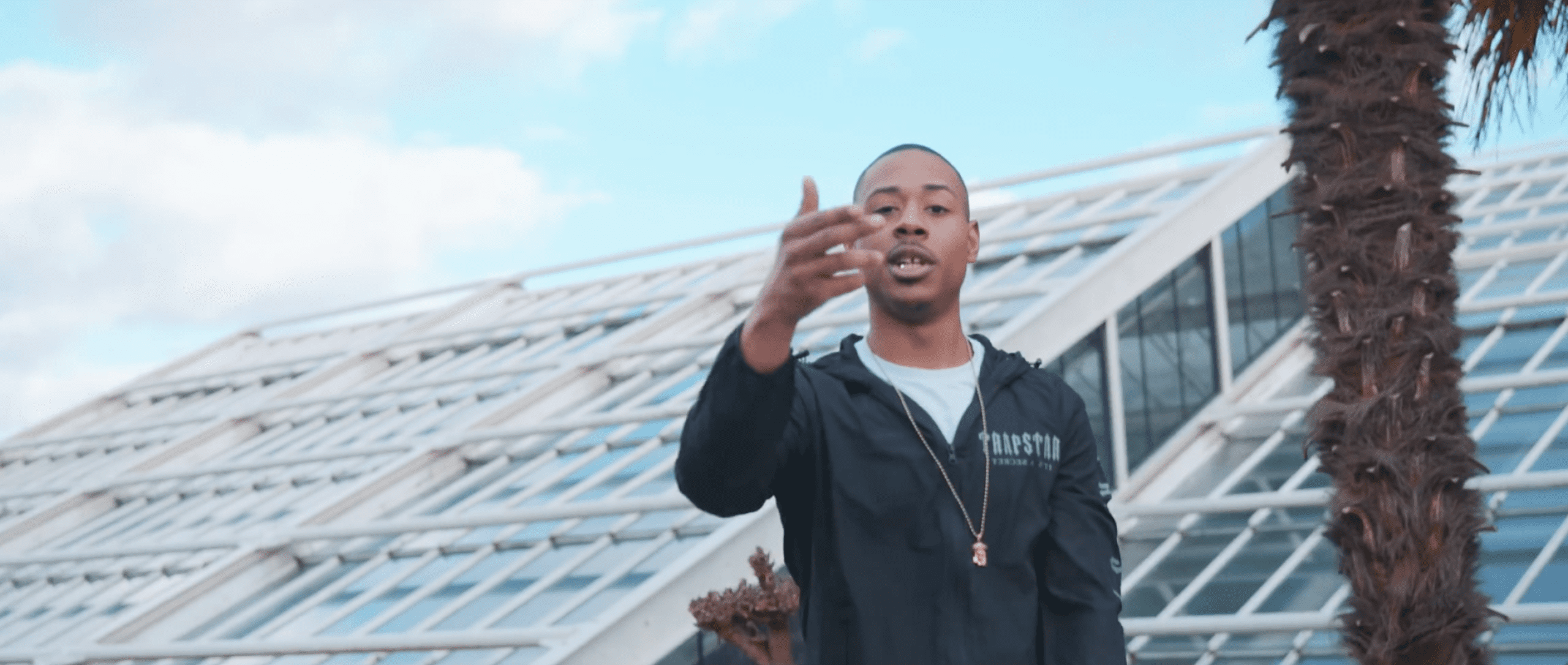 PREMIERE: Ray Niro drops visuals for new track "Hero Or Villain" - GRM ...
