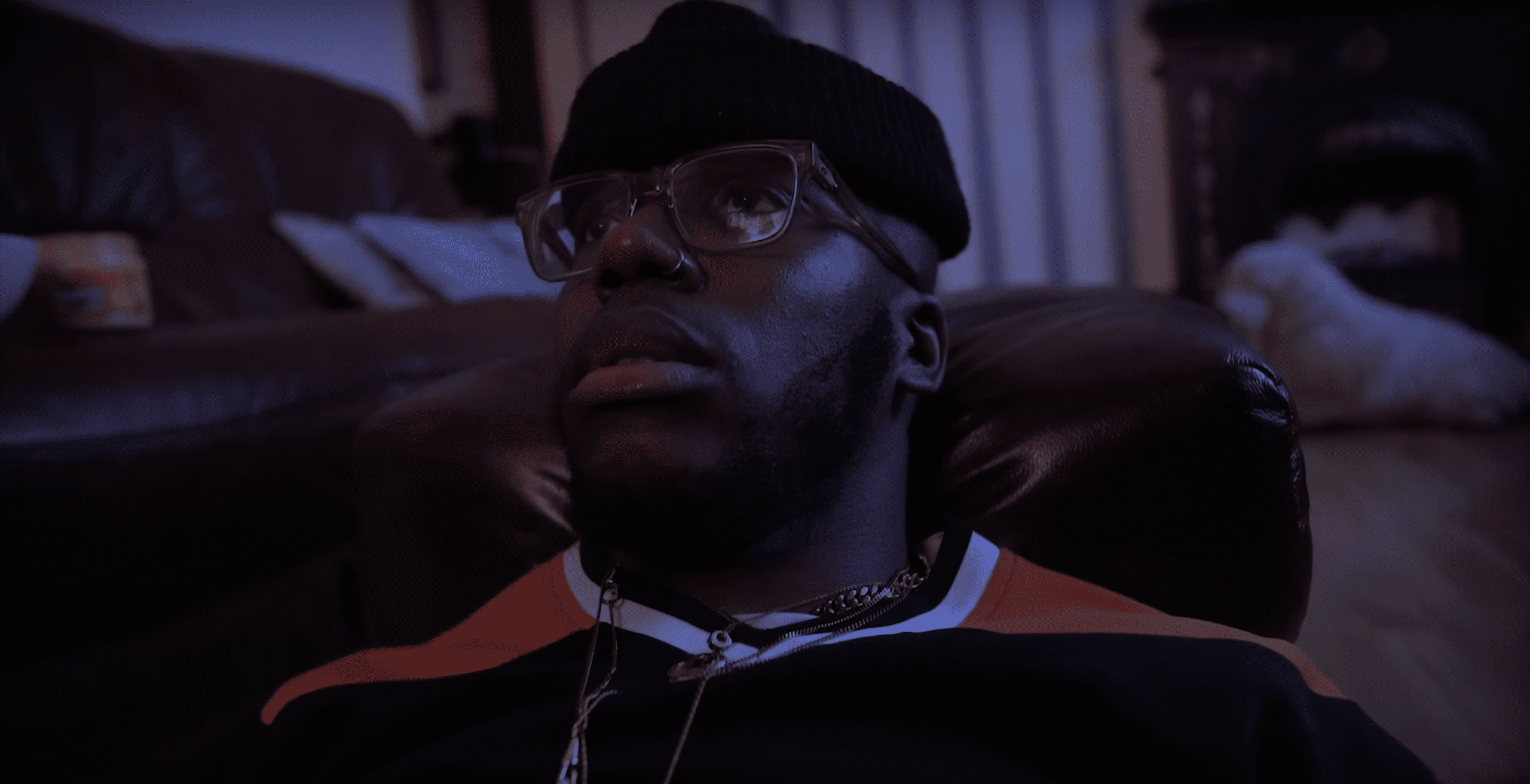 Che Lingo unleashes new visuals for "Same Energy" - GRM Daily