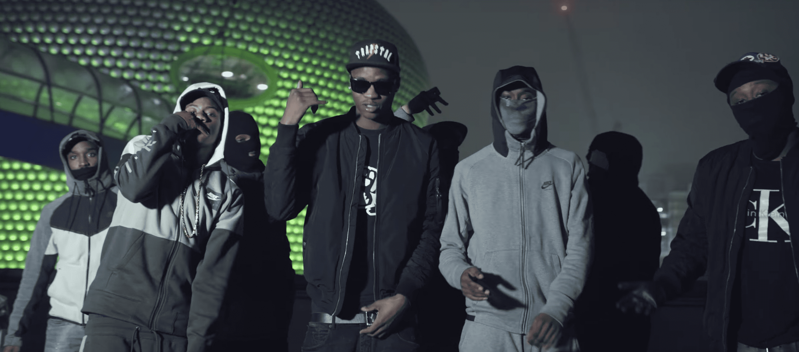 23 Drillas & Silwood Nation join forces to "Pull Up" - GRM Daily