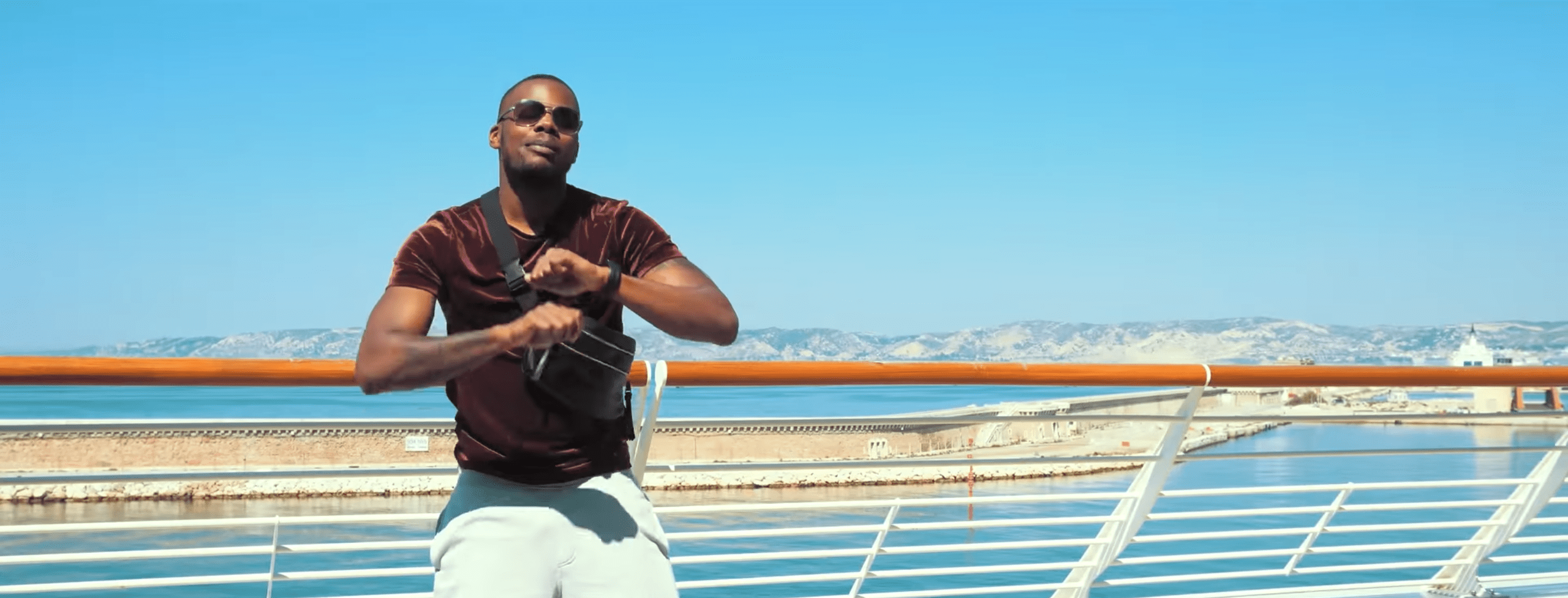 Akz reveals new "Live Life" video - GRM Daily