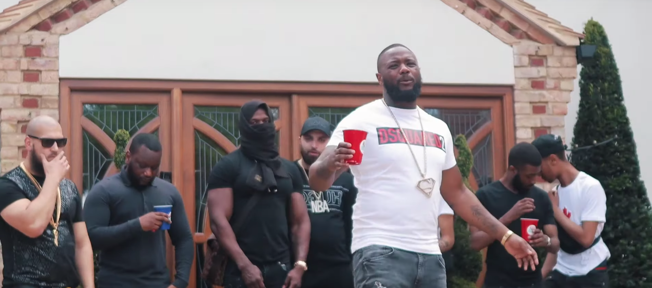 Premiere: Skeamer Unveils Visuals For New One "Red or Blue" - GRM Daily