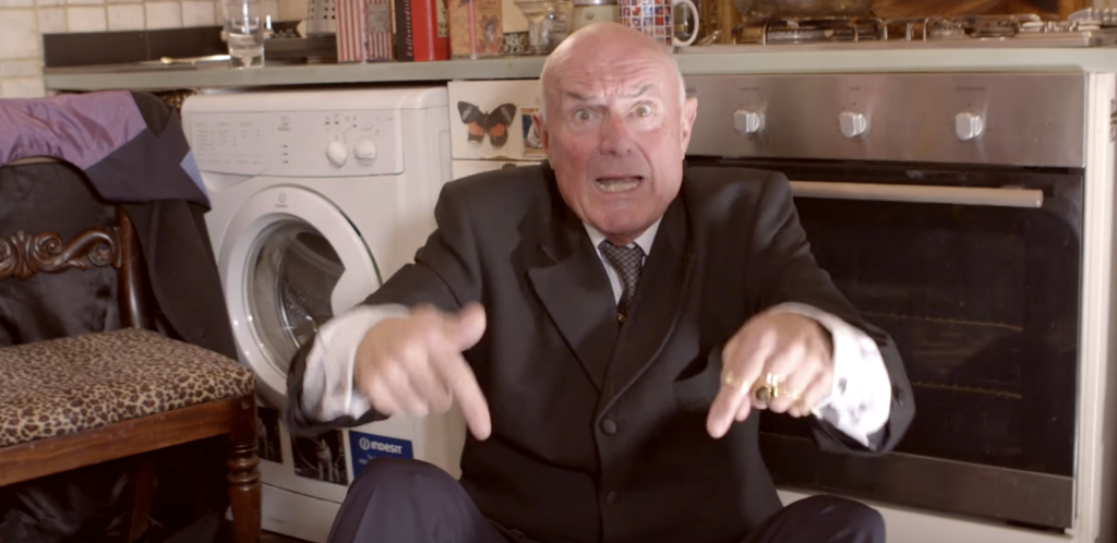 Premiere: Pete & Bas Enlist Patrick Karneigh Junior & More For ...