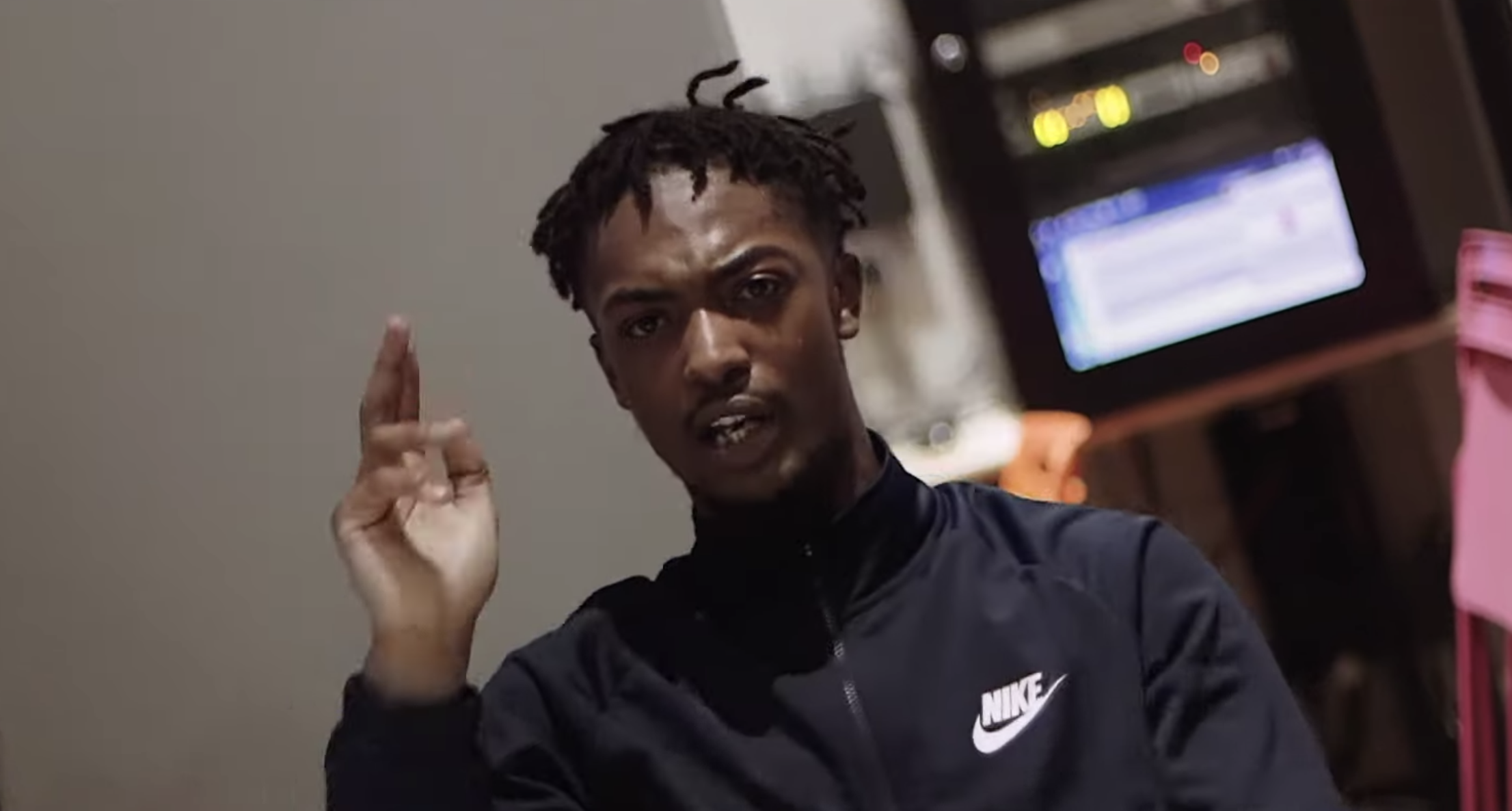 Mez Brings The Energy On Latest Track "Babylon Can't Roll" - GRM Daily