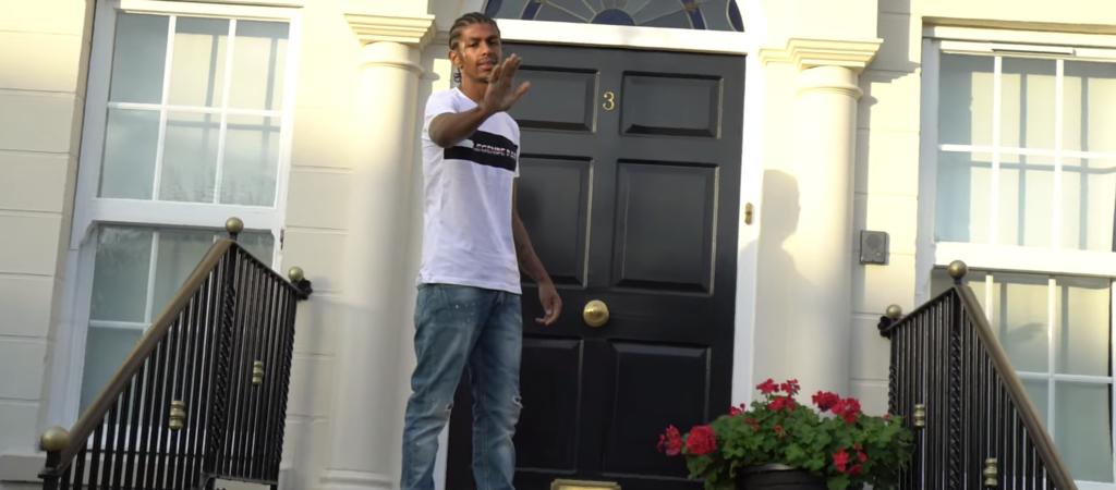 Keekz Gives Us "Red Bottoms" Video - GRM Daily