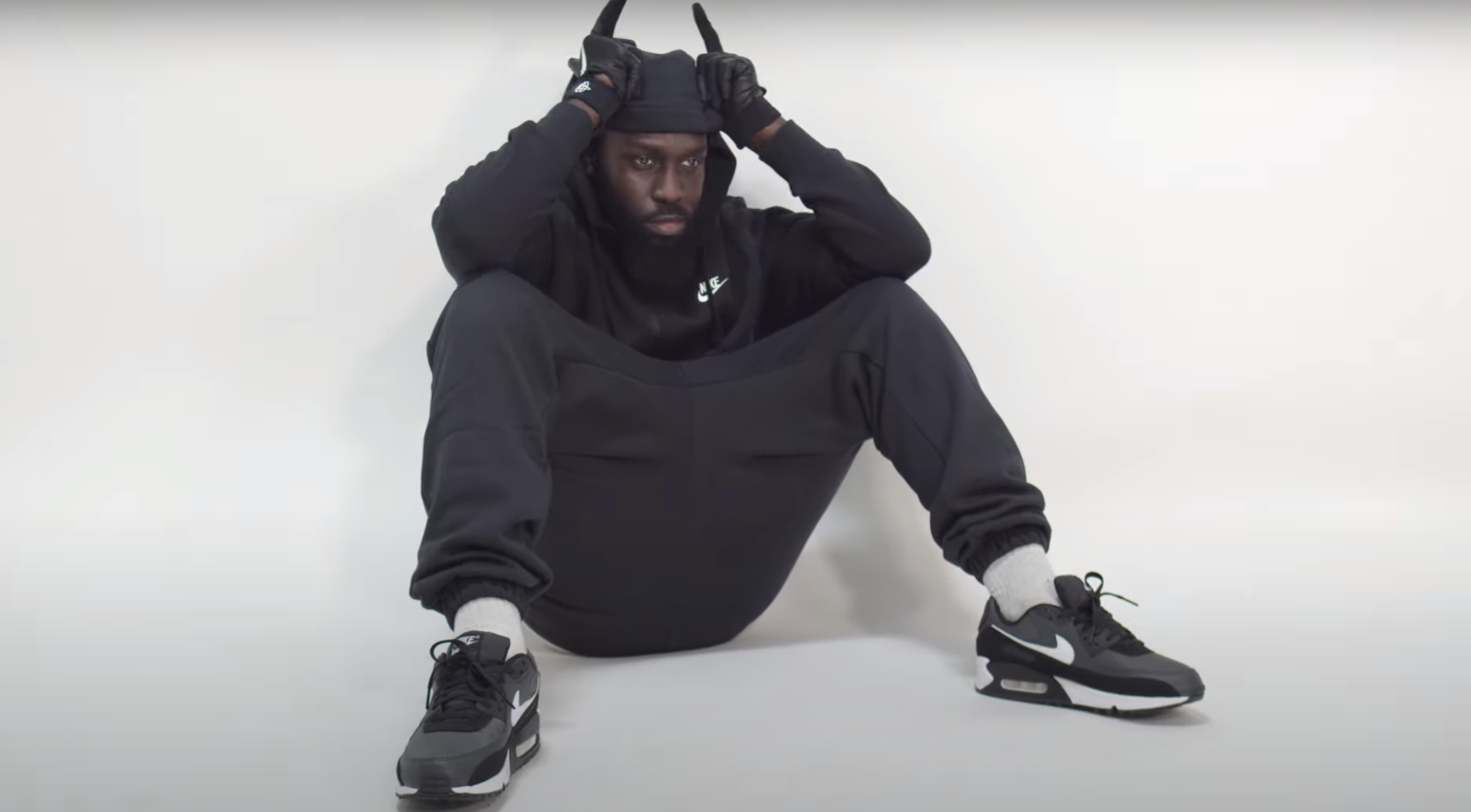 Haich Provides Visuals For "Dizzee Flow" - GRM Daily