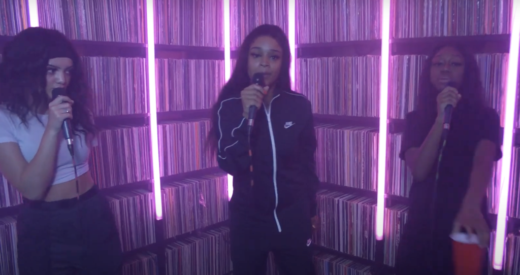 Teezandos, Baby Elz & Reemunni Join Tim Westwood For Cold 'Crib Session ...