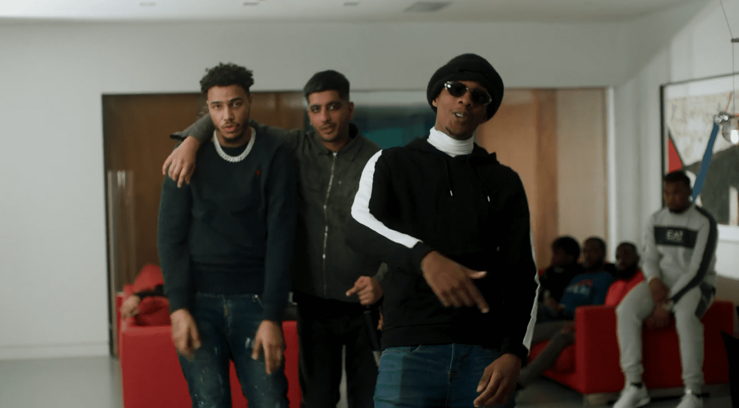 Steel Banglez calls on AJ Tracey & MoStack for "Fashion Week" visuals ...