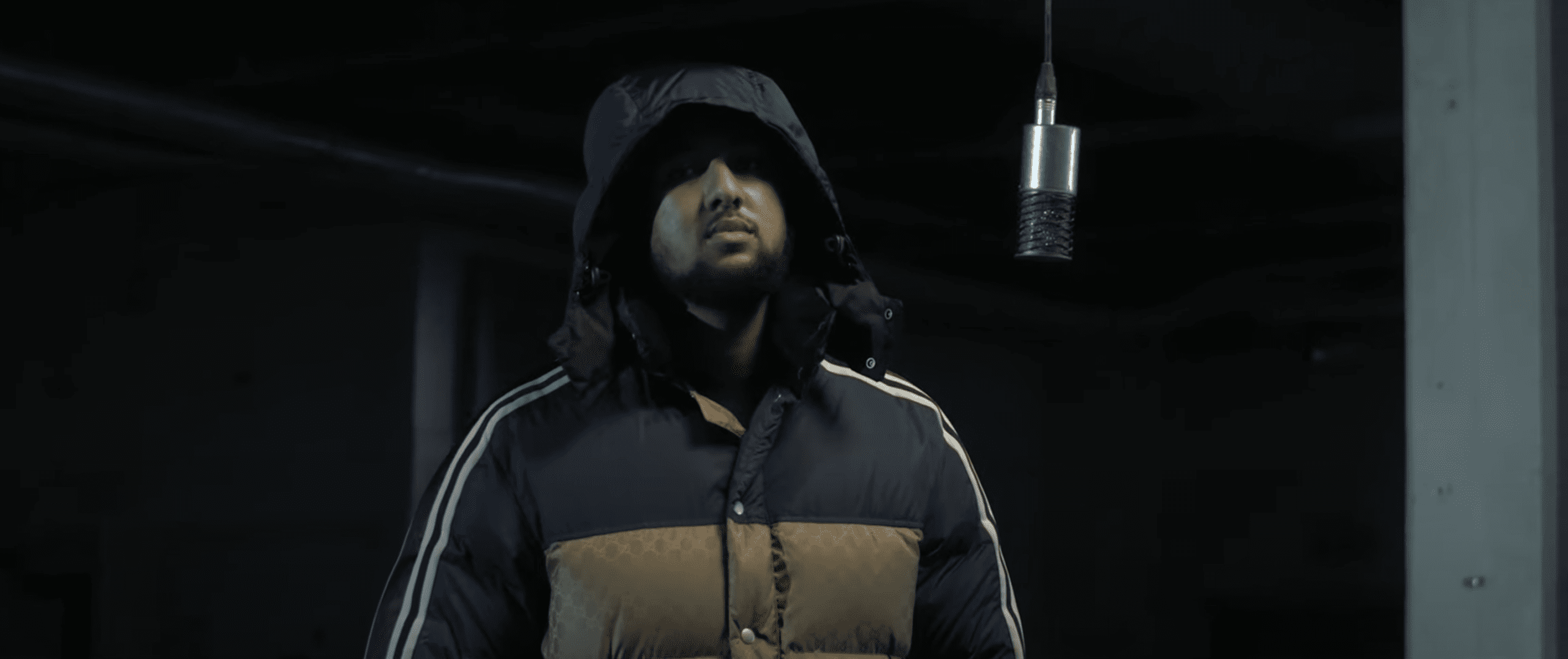 Premiere: TR Trizzy steps up for a 'One Mic Freestyle' - GRM Daily