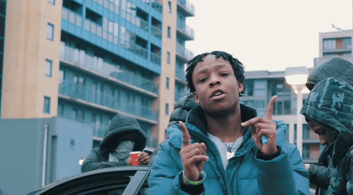 Premiere: Dee Fundo unveils visuals to "Real Tuggz" - GRM Daily