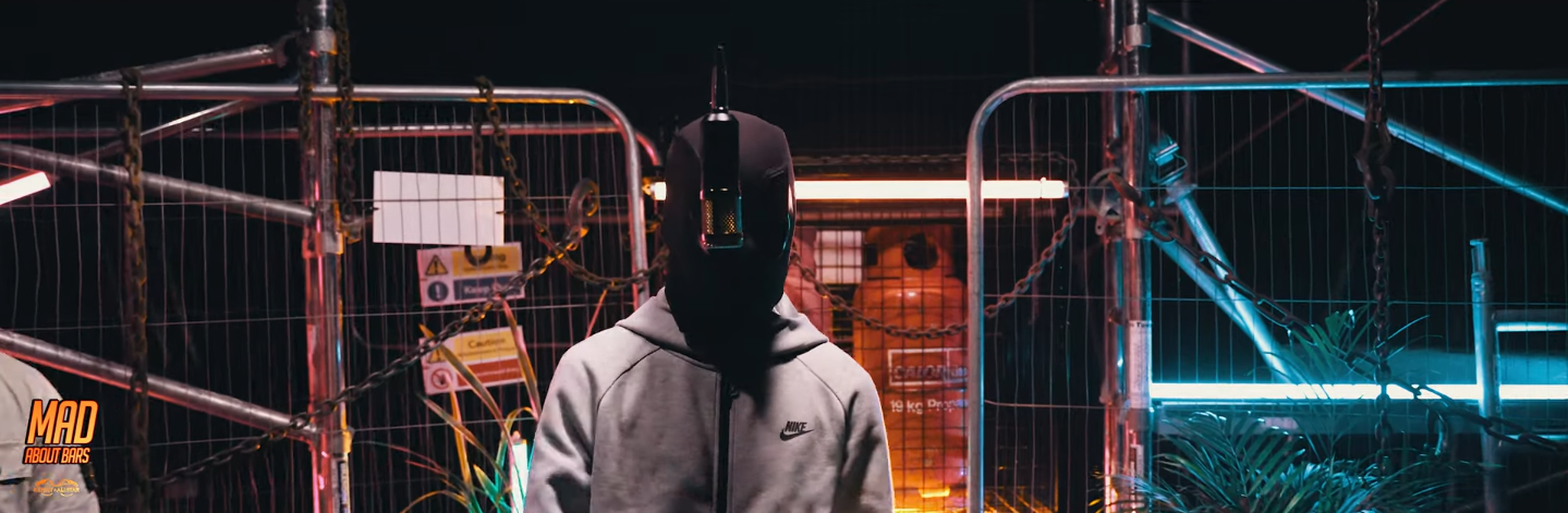 V9 offers up a 'Mad About Bars' freestyle - GRM Daily