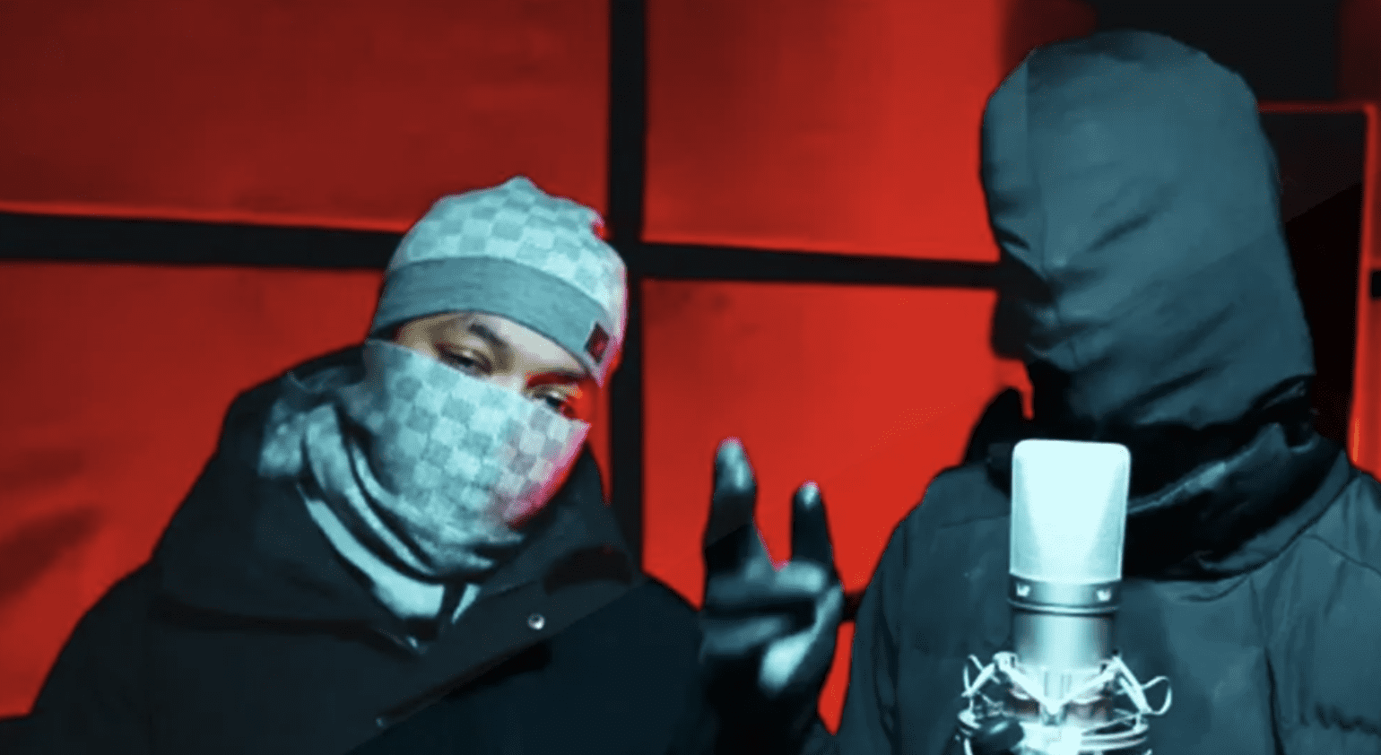 TPL's Omizz & JoJo Connect For New 'HB' Freestyle - GRM Daily
