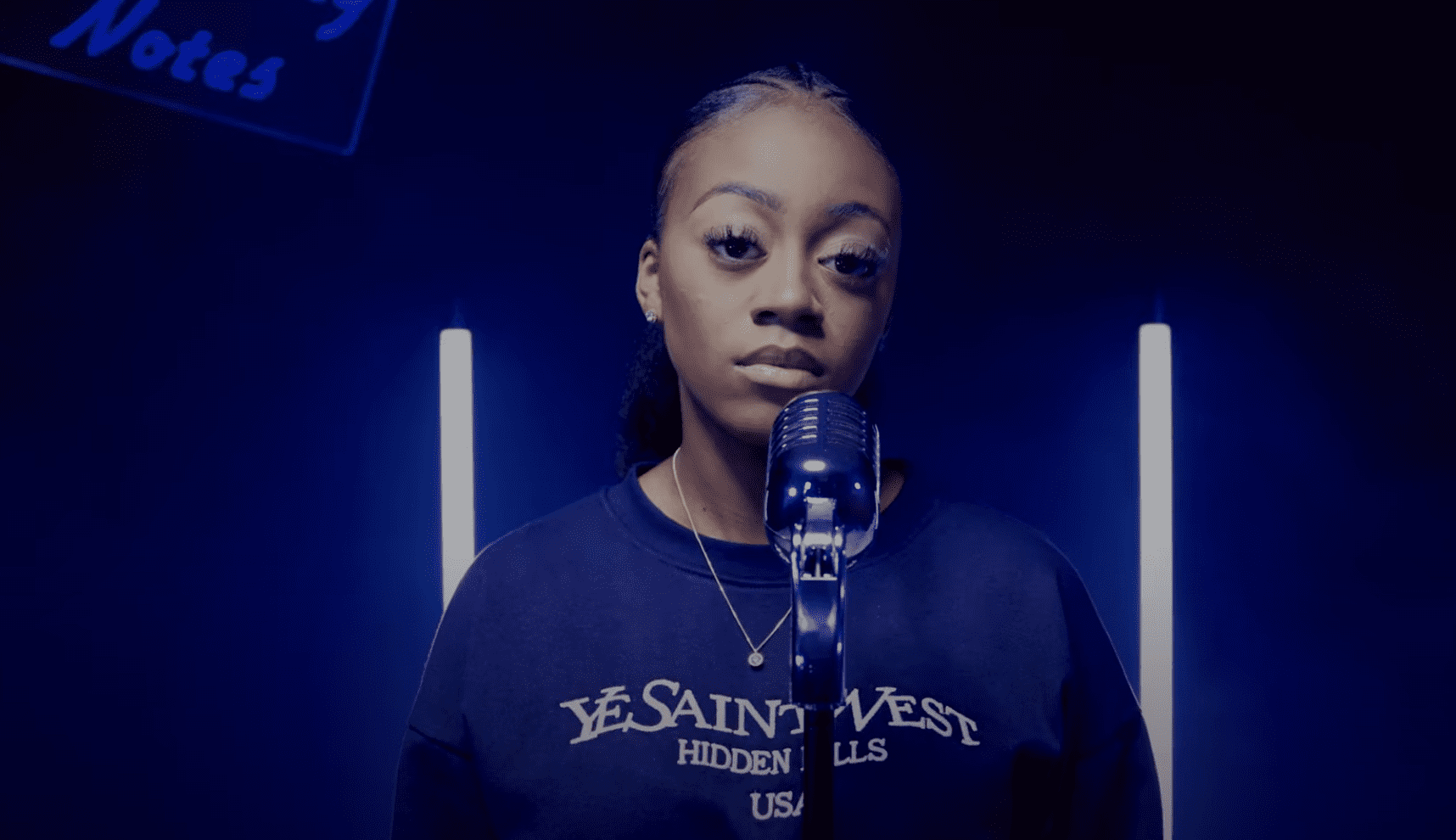 Watch Rai-Elle's Smooth Performance Of "Mistaken" For 'Breaking Notes ...