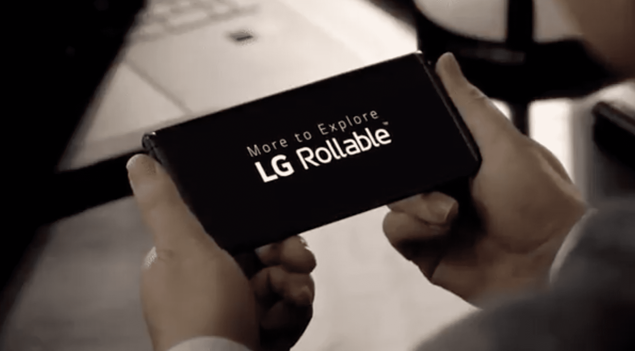 World's First Rollable Smartphone Set For Release This Year - GRM Daily