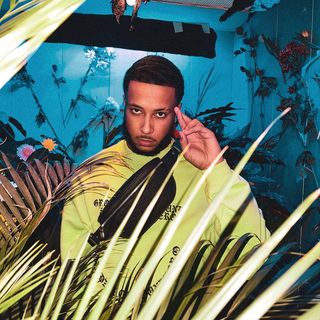 Yizzy releases visuals for latest offering "Flowers" - GRM Daily