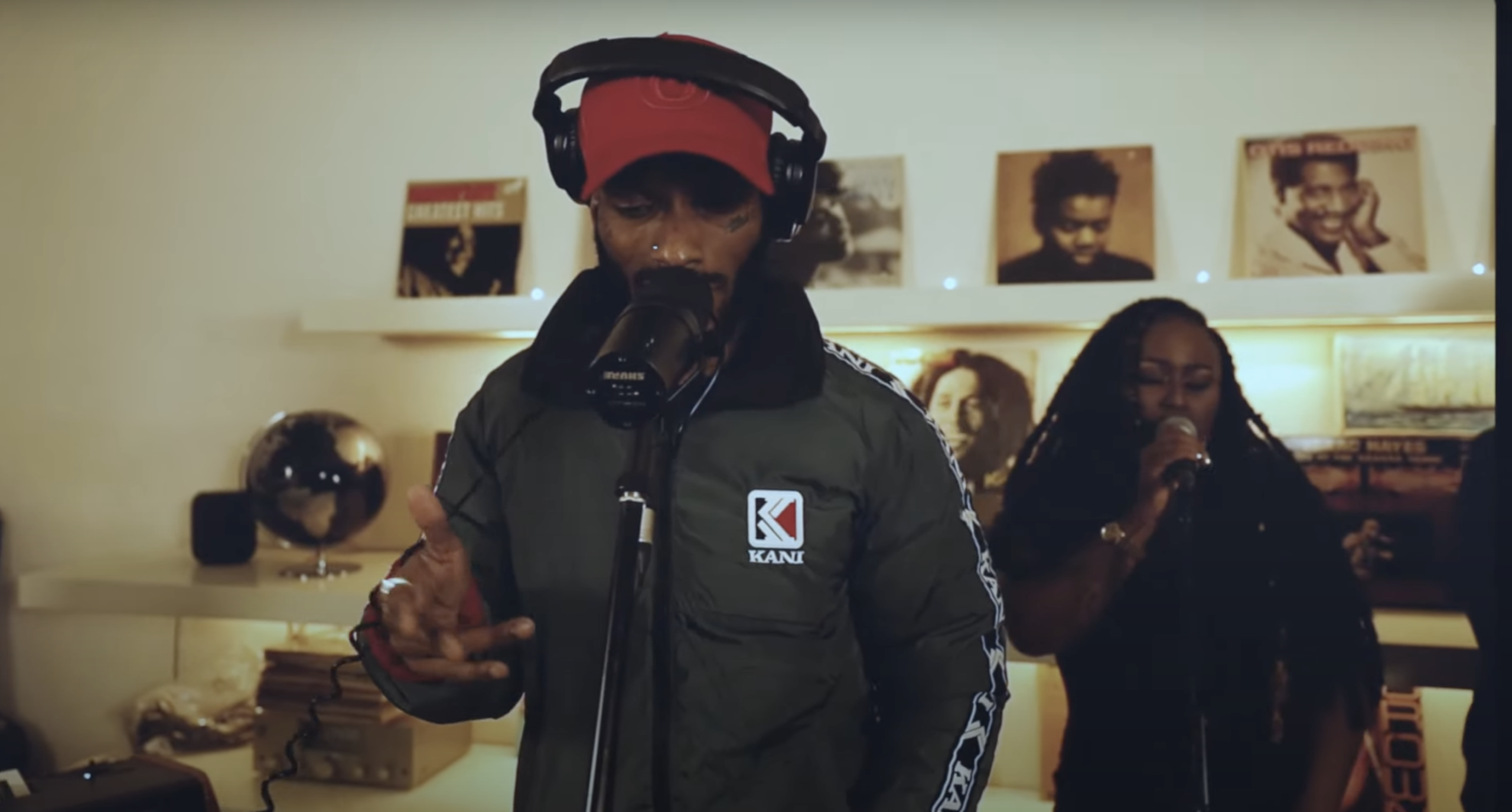 Angel offers up an acoustic performance of "Fire" - GRM Daily