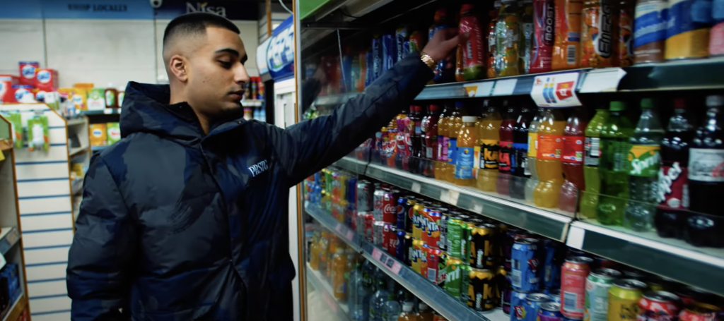 Premiere: JJ Esko offloads clean visuals for "Close Curtains" - GRM Daily