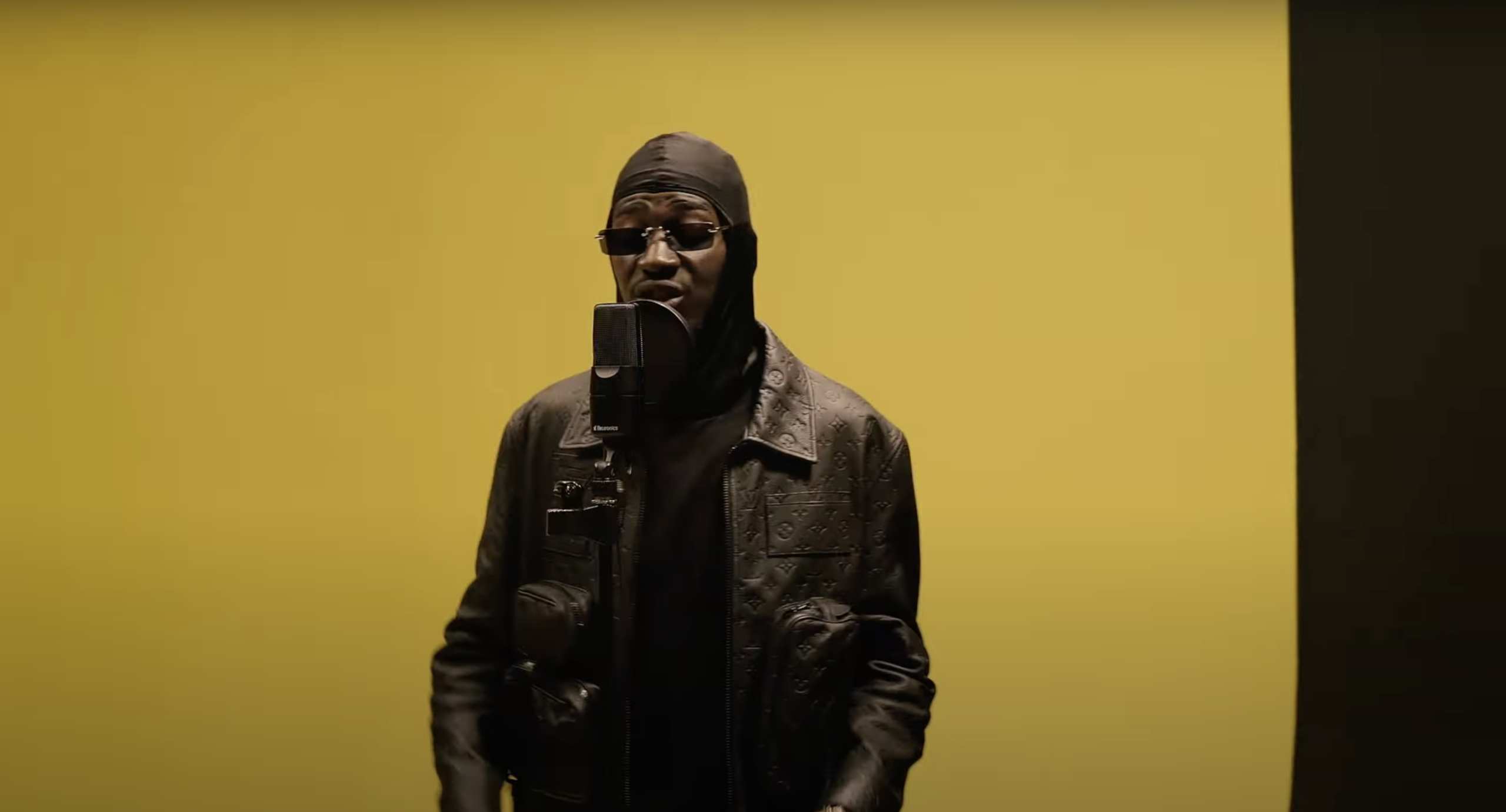 Premiere: Squeeks is back with hard new 'Daily Duppy' freestyle - GRM Daily