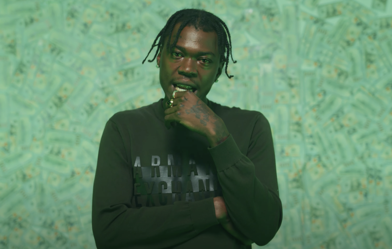 Skillibeng Flexes In Clean Visuals For "Money Tree" - GRM Daily