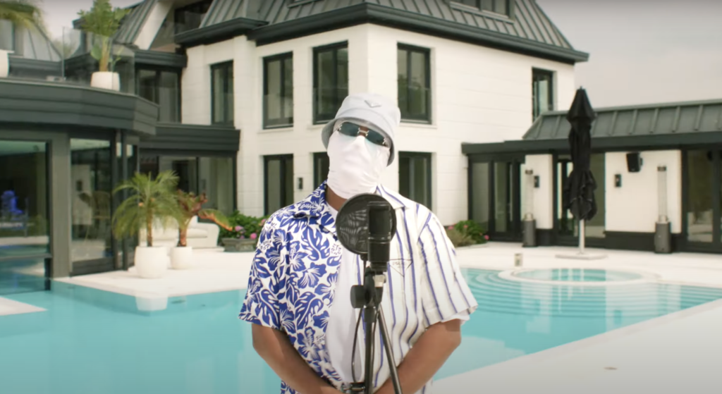 Wewantwraiths blesses us with "French Kiss/War Crimes" freestyle - GRM ...