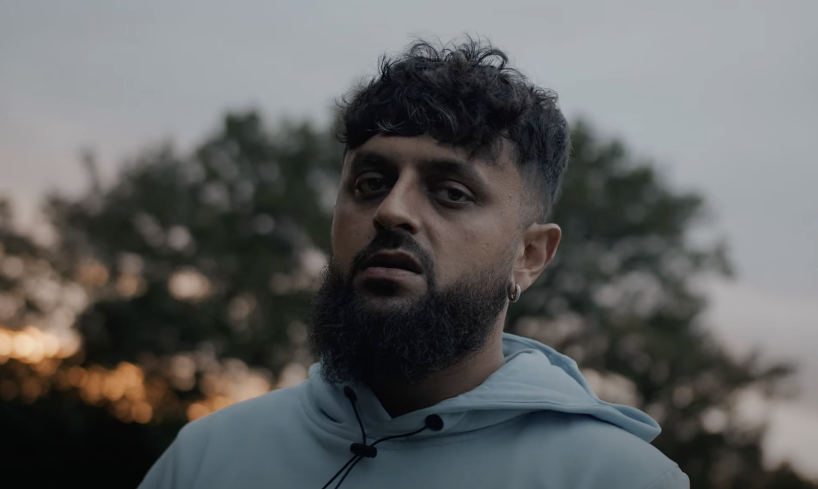 Shaker Opens Up In Video For Latest Tune "King Of Hearts" - GRM Daily