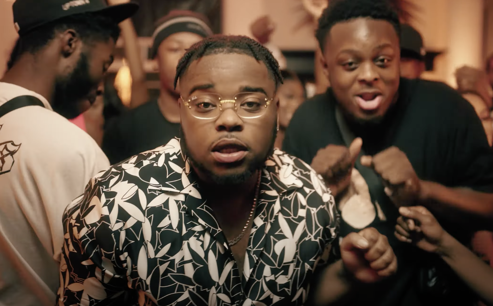 S1MBA Returns To Bring The Vibes In Clean "Twice" Visuals - GRM Daily