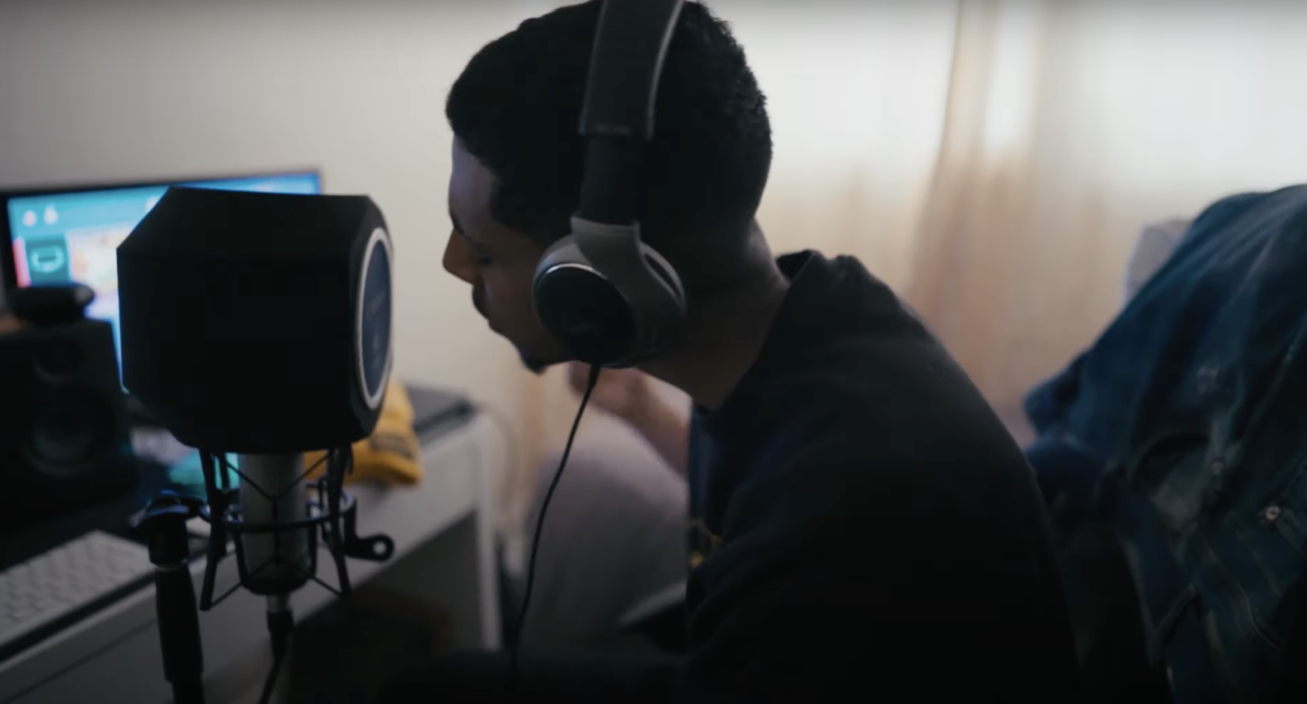 Laicositna drops visuals for "Statement" - GRM Daily