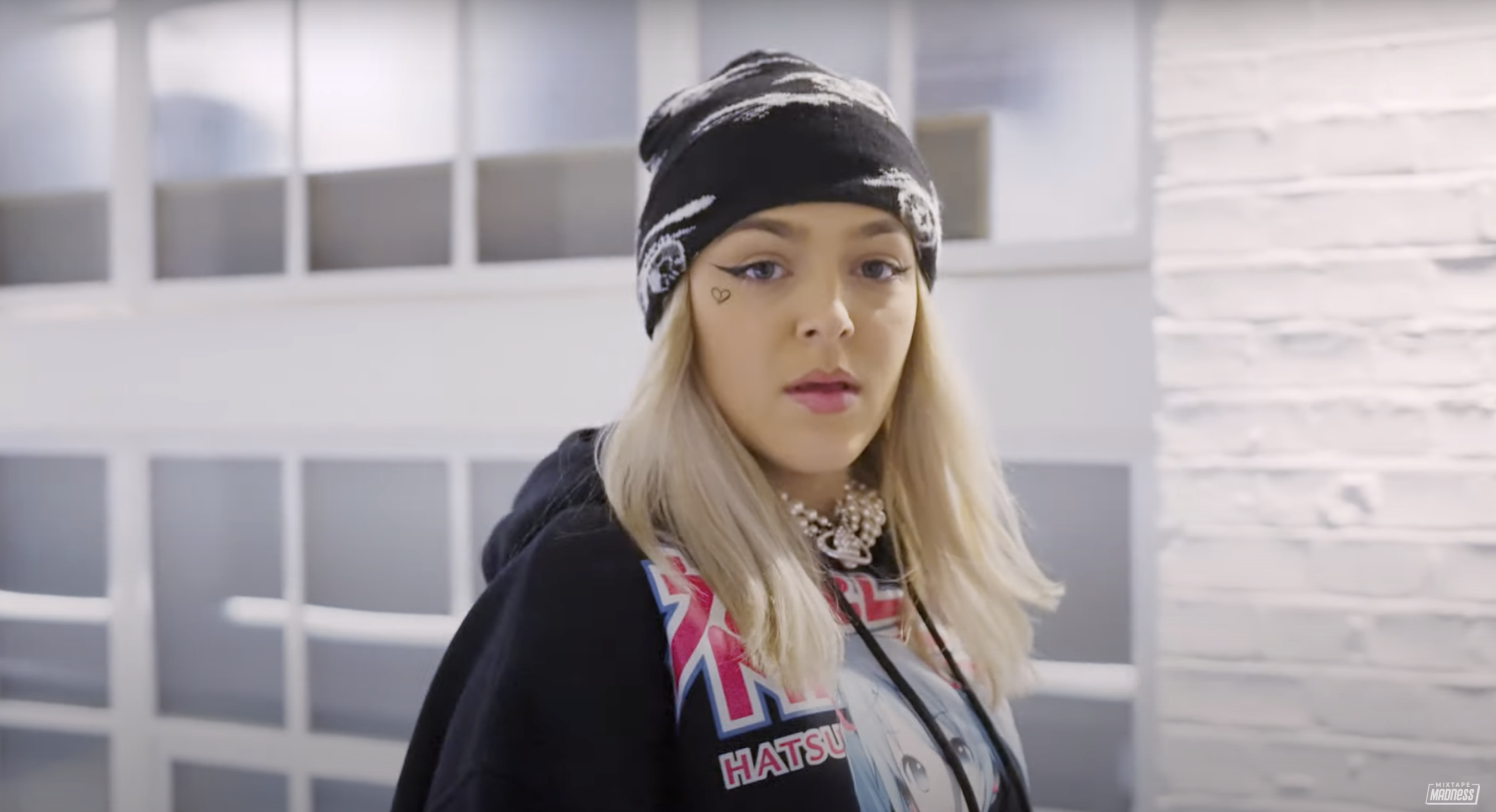 Bryn drops clean visuals for "Faces" - GRM Daily