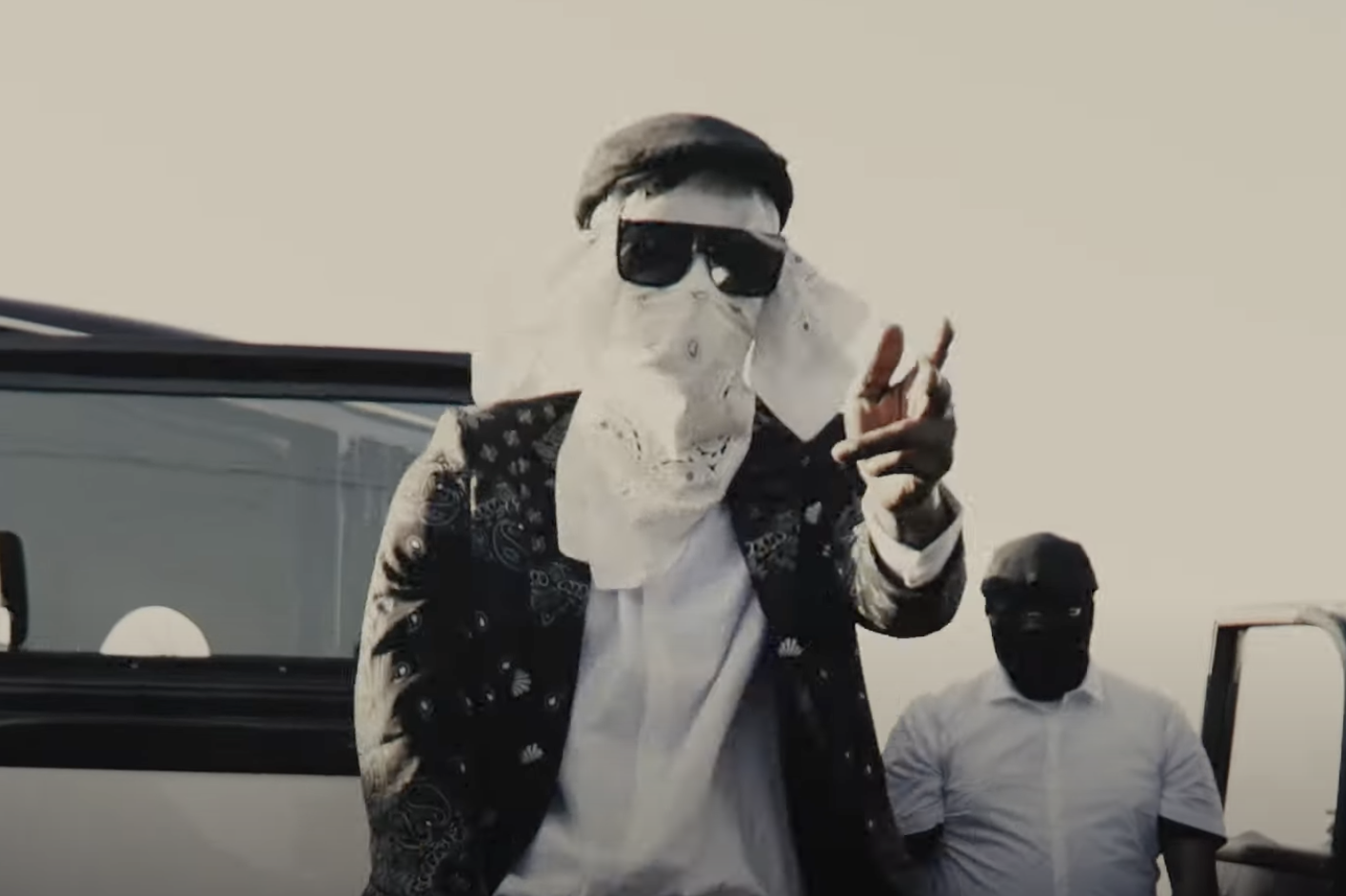 Deloe Unveils "Jason & Freddy" Visuals - GRM Daily