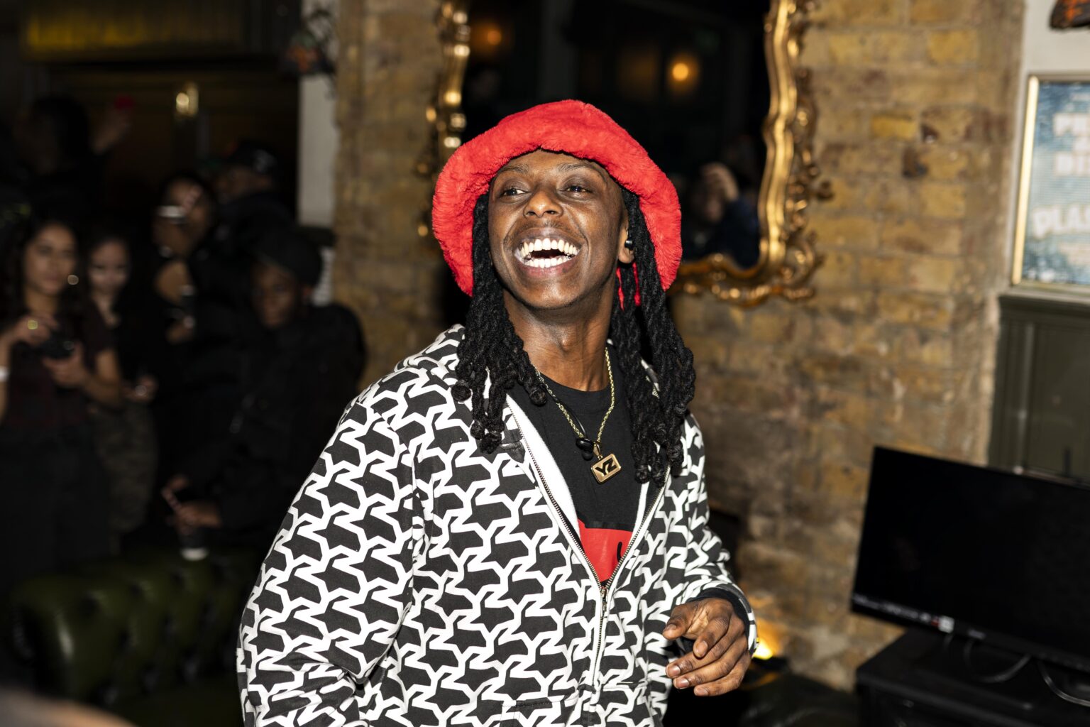 Sam Wise gives intimate performance at Prince of Peckham - GRM Daily