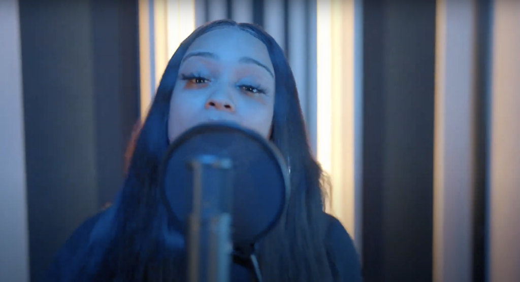 Reemunni Steps Up For Second Freestyle On 'The Hotspot' - GRM Daily