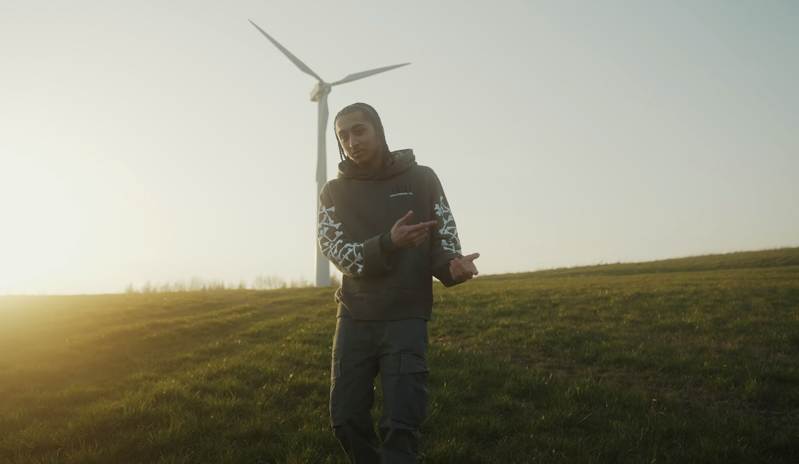 24wavey Reflects In Video For New Melodic Bop "Old Me (Freestyle ...