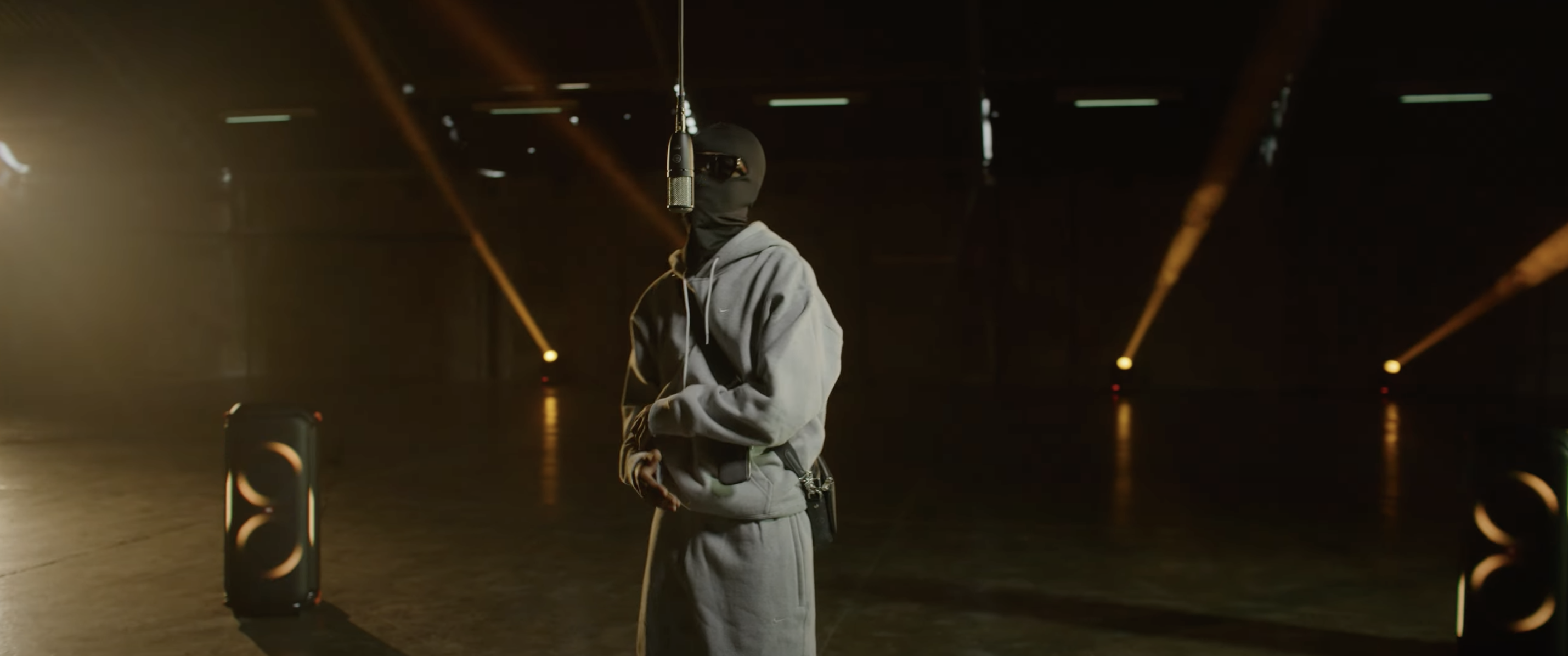 Premiere: Rackz LC Drops A 'One Mic' Freestyle - GRM Daily