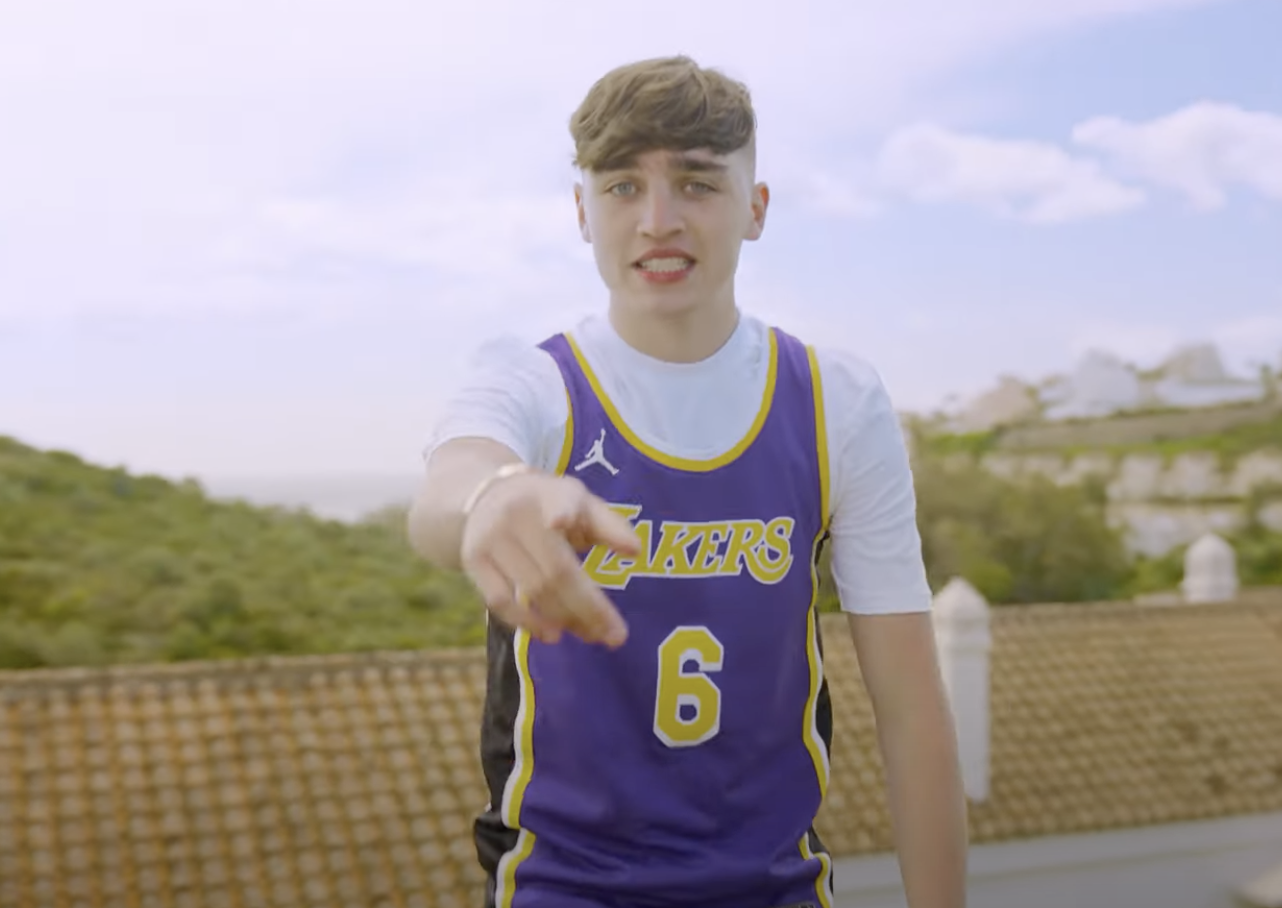 Manchester's Tays Flies Overseas In New "Luv" Visuals - GRM Daily