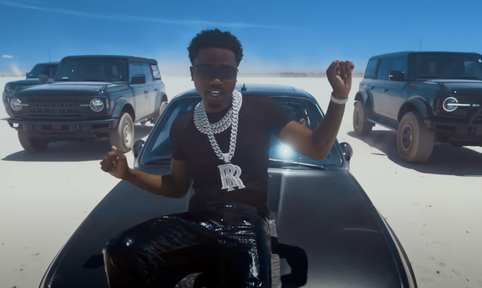 Roddy Ricch Gives Clean Visual Treatment To "Real Talk" - GRM Daily