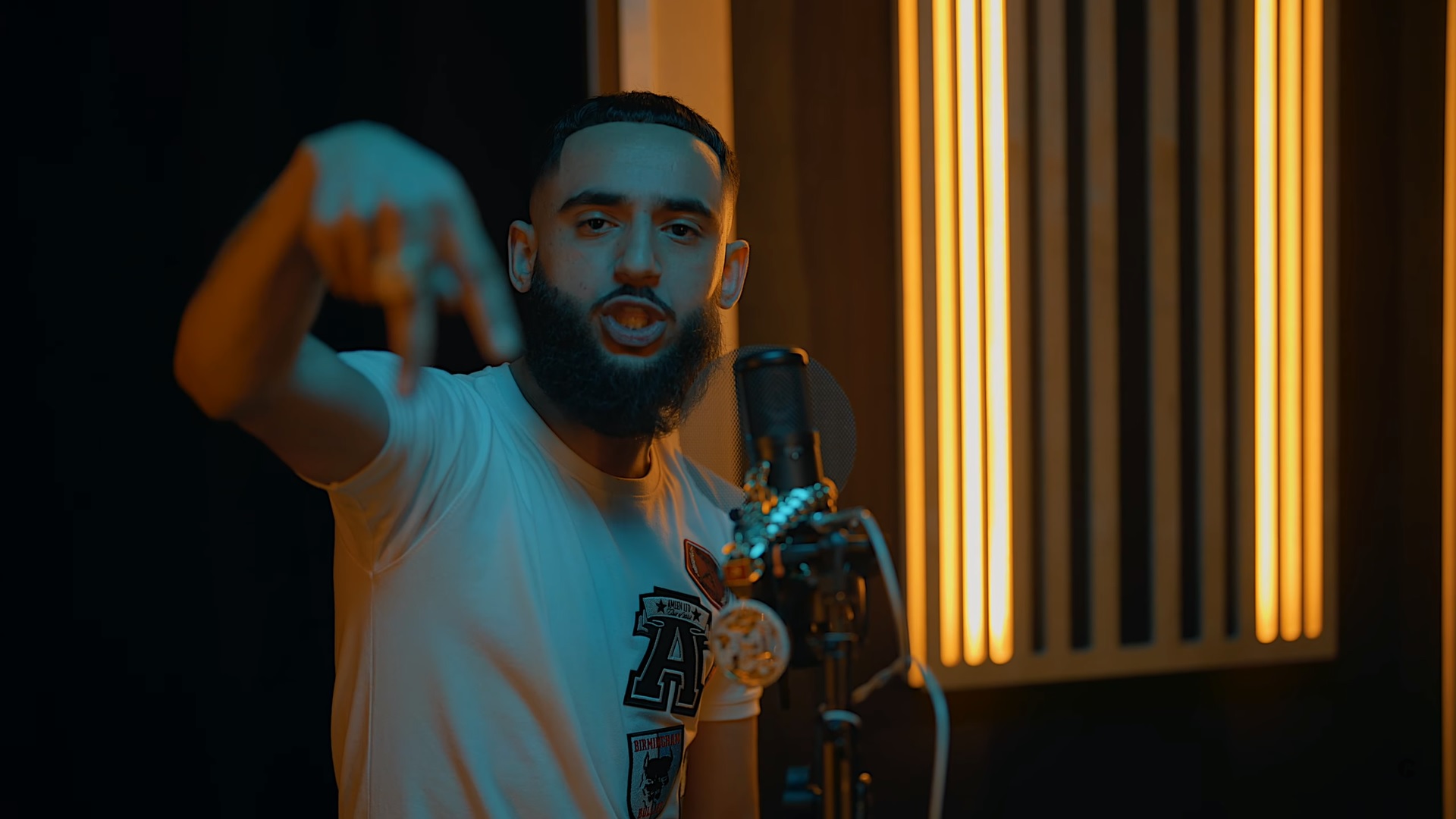 Ard Adz Drops Highly-Anticipated Freestyle On 'The Hotspot' - GRM Daily