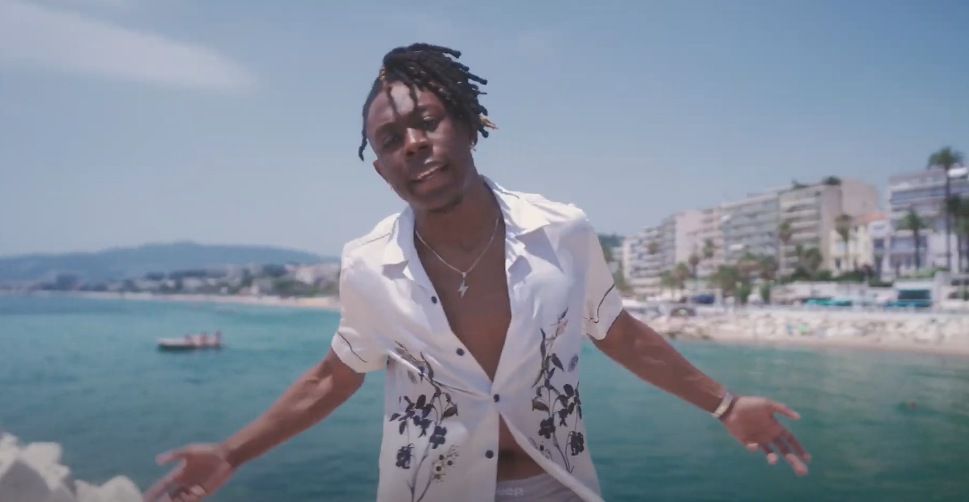 One Acen Flies Abroad In Clean "Snakes N Ladders" Visuals - GRM Daily