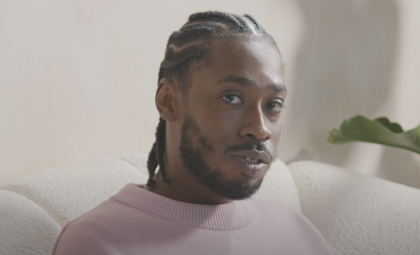 VGO Drops Video For "The Way She Moves" - GRM Daily