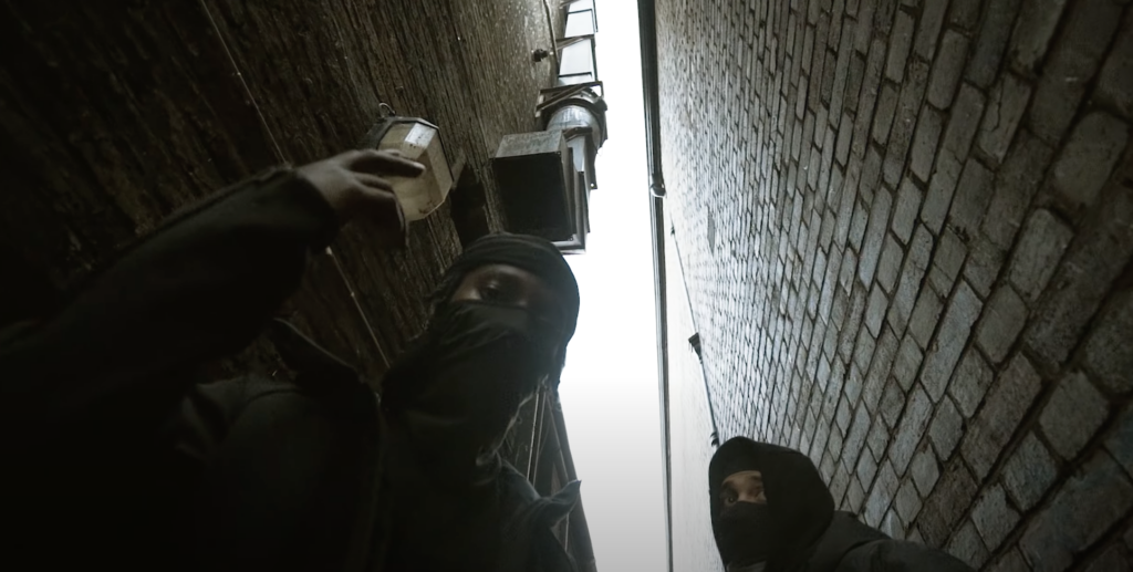 Cartier Ricks, 2CRASHI & Loadb Muni connect in "Sticky" visuals - GRM Daily