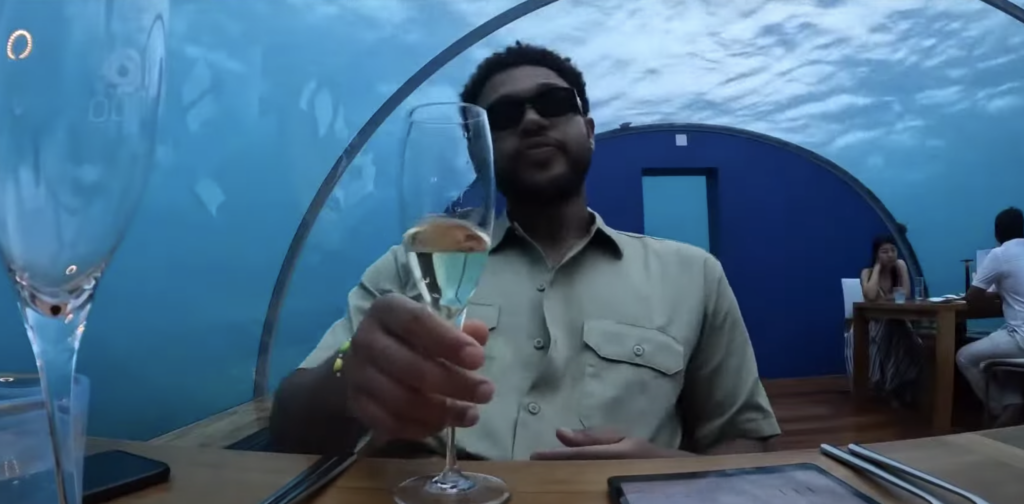 Kweku Bandit comes through with wavy "Trumpet" video - GRM Daily